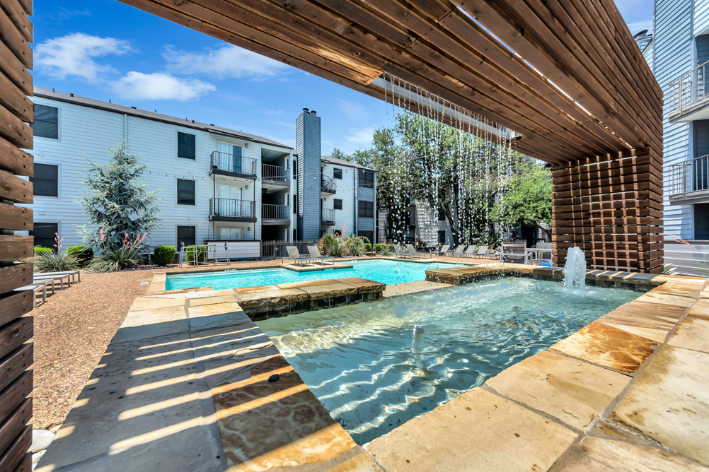 Azure Urban Living Apartments | Dallas Tx