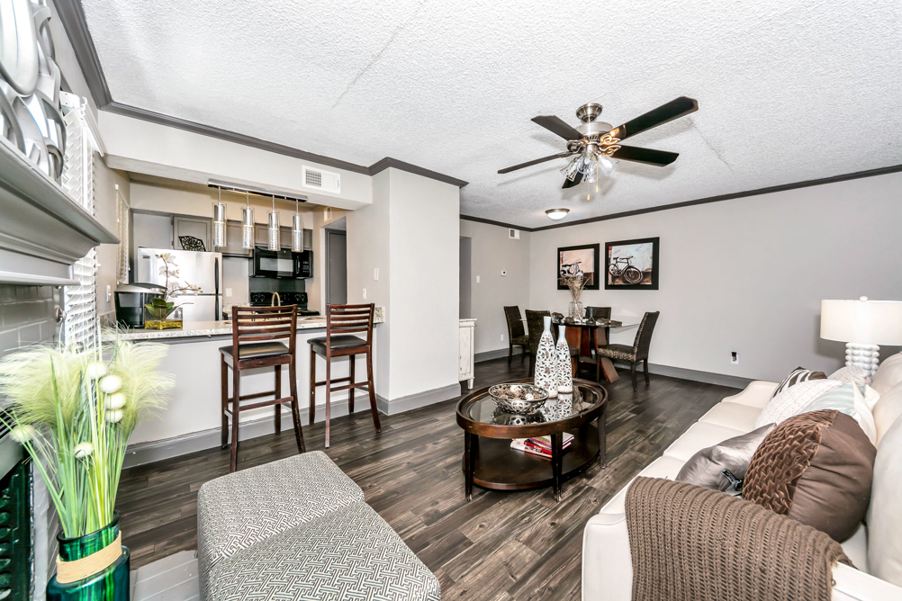 Azure Urban Living Apartments | Dallas Tx