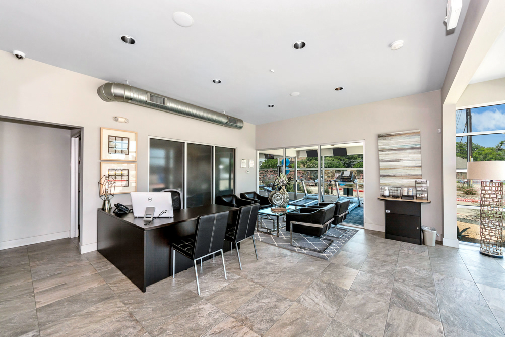 Azure Urban Living Apartments | Dallas Tx